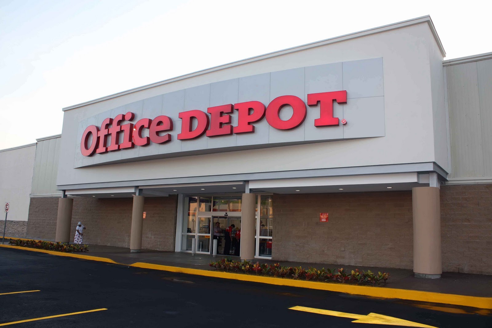 GRUPO GIGANTE LLEVAR A OFFICE DEPOT A LA BOLSA Retailers Negocios GRUPO GIGANTE LLEVAR A OFFICE DEPOT A LA BOLSA Retailers Negocios