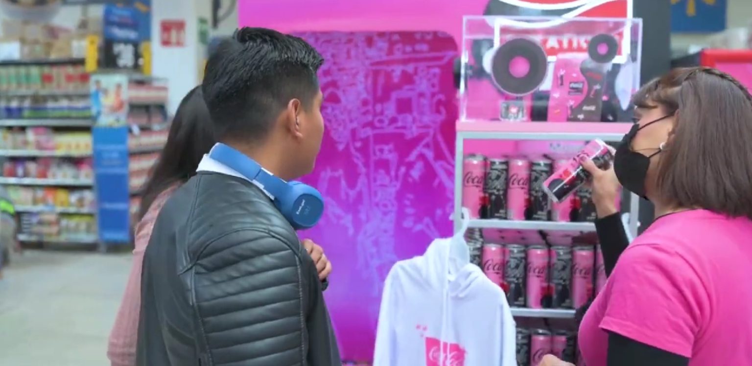 Coca-Cola lleva al máximo el retailtainment de Walmart Connect ...